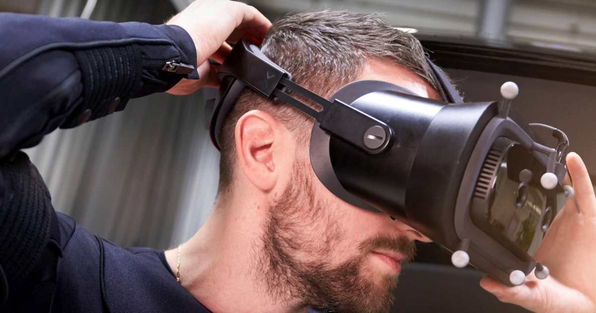 ART and Head Mounted Displays (HMDs) | Advanced Realtime Tracking GmbH ...